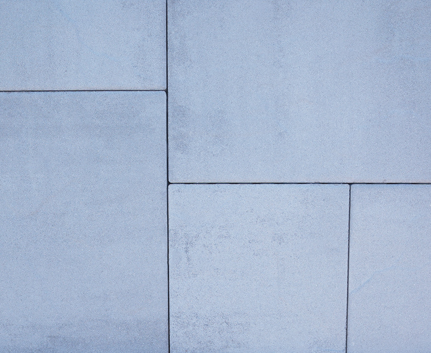 Back Yard Living in Abington, MA - Alpine Ridge Pavers by Nicolock®